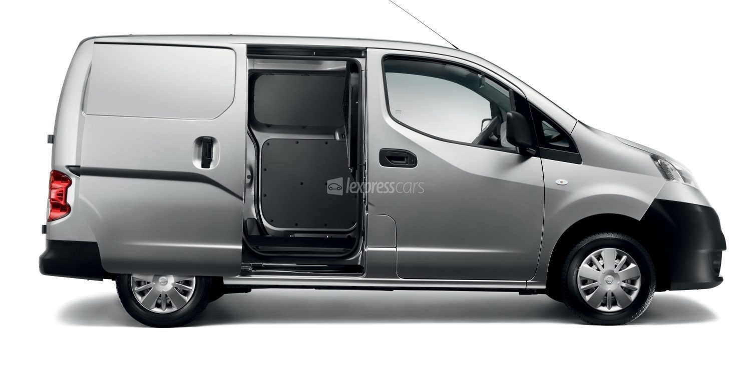 New Nissan NV200 - lexpresscars.mu