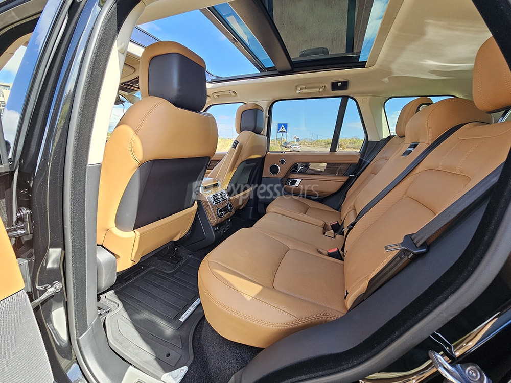 Dealership Second Hand Land Rover Range Rover Vogue 2020 - lexpresscars.mu