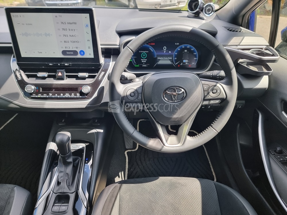 Dealership Second Hand Toyota Corolla Sport - lexpresscars.mu