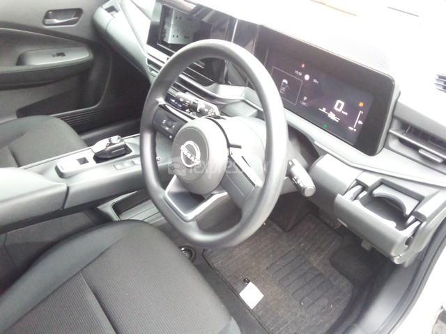 Dealership Second Hand Nissan Note e-POWER - lexpresscars.mu