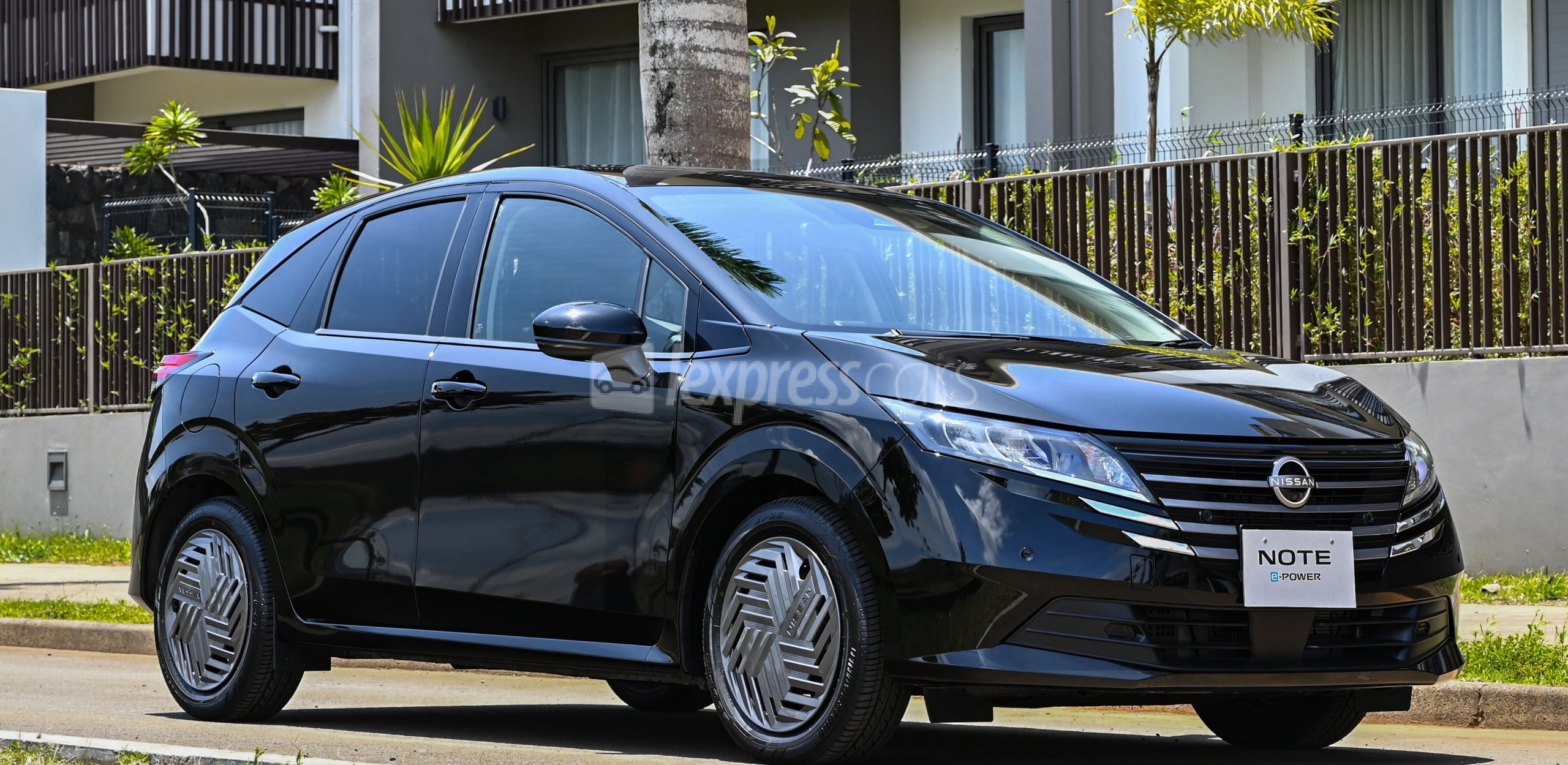 New Nissan Note - lexpresscars.mu