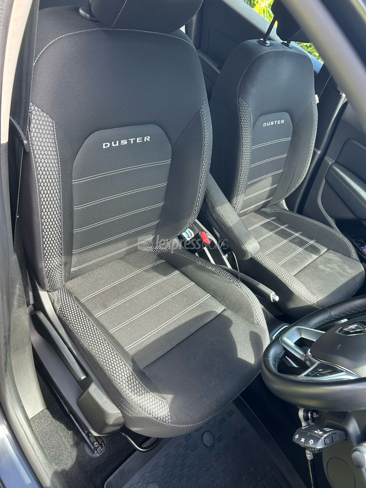 Second-Hand Renault Duster 2021 - lexpresscars.mu