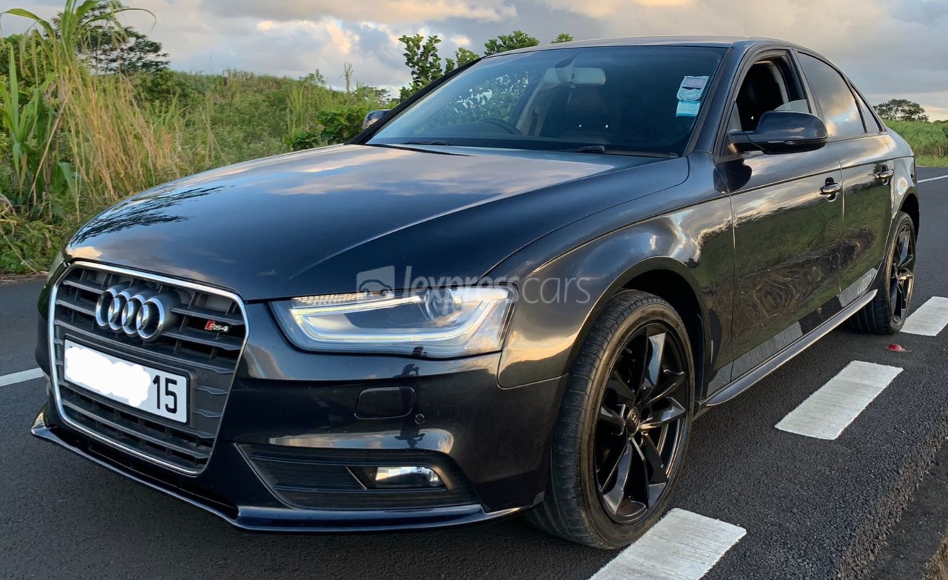Second-Hand Audi A4 2015 - lexpresscars.mu