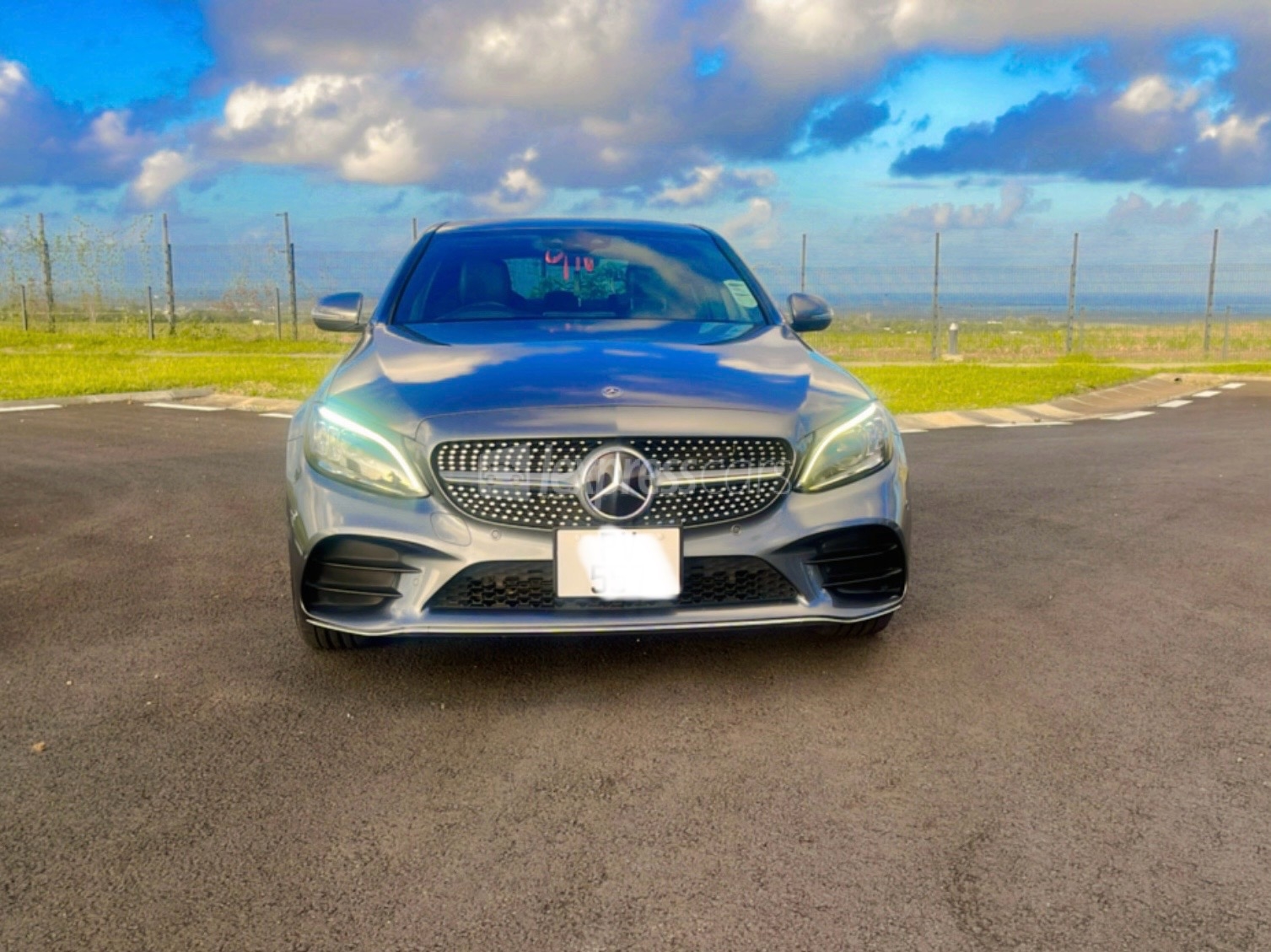 Second-Hand Mercedes-Benz C200 2020 - lexpresscars.mu