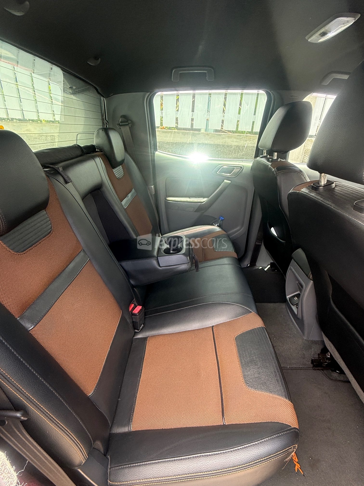 Second-Hand Ford Ranger Wildtrak 2016 - lexpresscars.mu