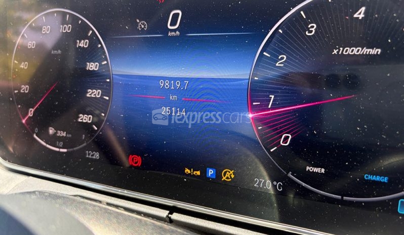 Dealership Second Hand Mercedes-Benz C180 - lexpresscars.mu